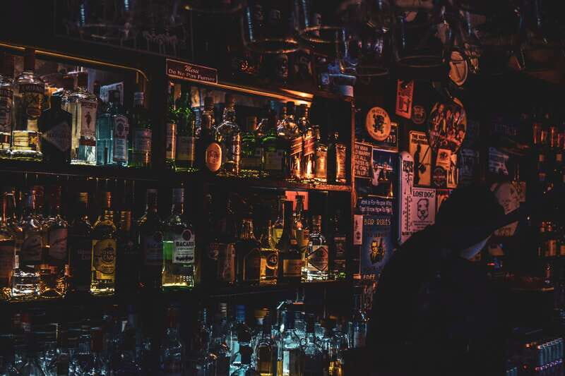 Barba Negra Bar with Live Rock Music Show!