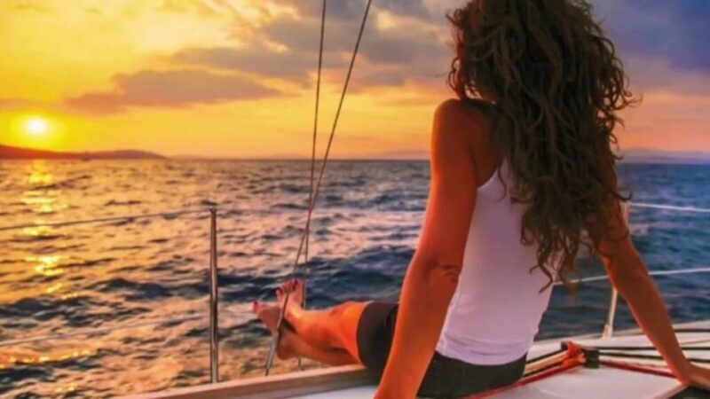 Barbate: Sunset Cruise with Glass of Cava - Why Choose the Barbate Sunset Cruise?