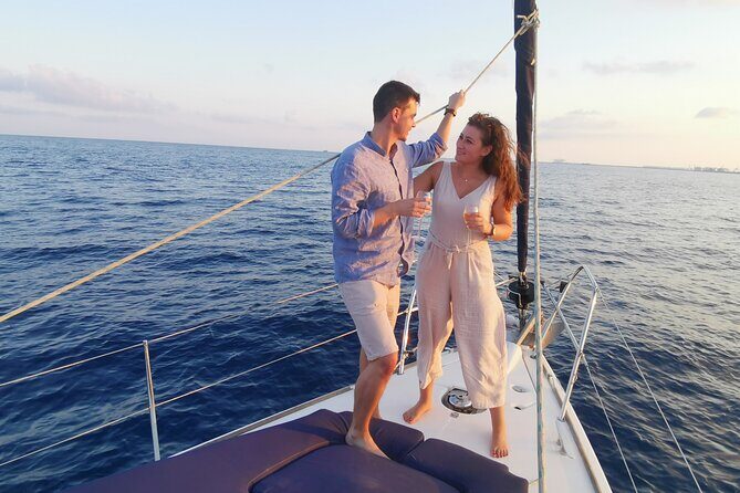 Barcelona 1-hour Boat Trip with Cava and Snacks - Authentic Traveler Insights