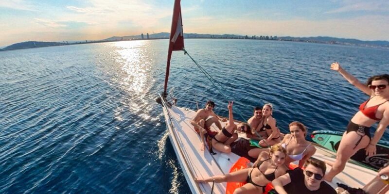 Barcelona: 2-Hour Sailboat Tour with Paddle Boarding - Setting Off from Port Olimpic