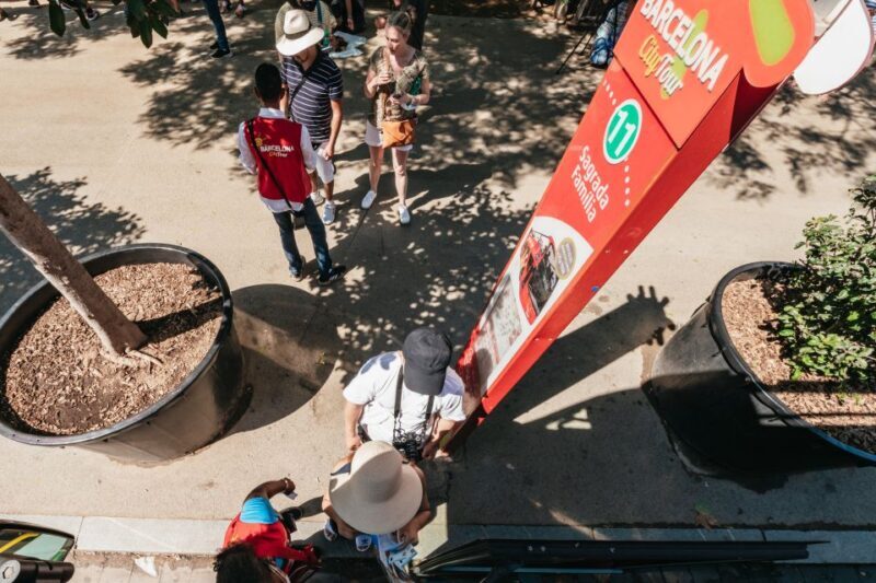 Barcelona: 24 or 48-Hour Hop-On Hop-Off Bus Tour - FAQ