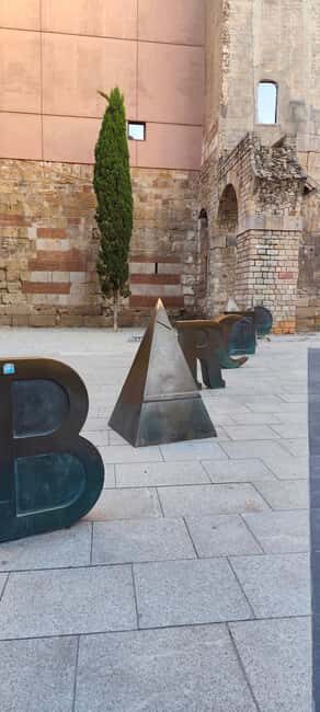 Barcelona: 3-Hour Best of the city Walking Tour & Surprise - Final Thoughts and Who This Tour Suits Best