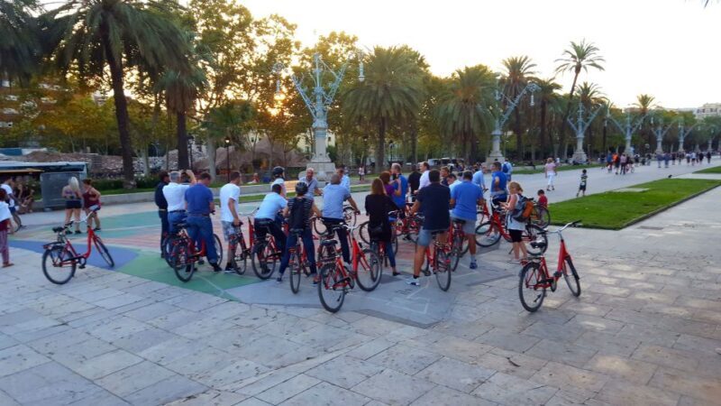 Barcelona: 3-Hour Bike Tour with Spanish Tapas - Exploring Barcelona on Two Wheels: The Experience