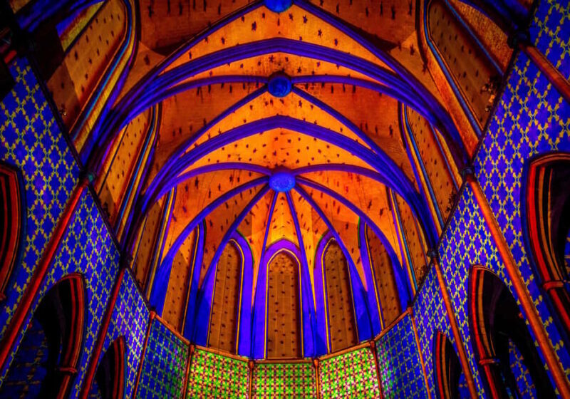 Barcelona Basilica: Immersive Light and Sound Show - LUMINISCENCE - Key Points  