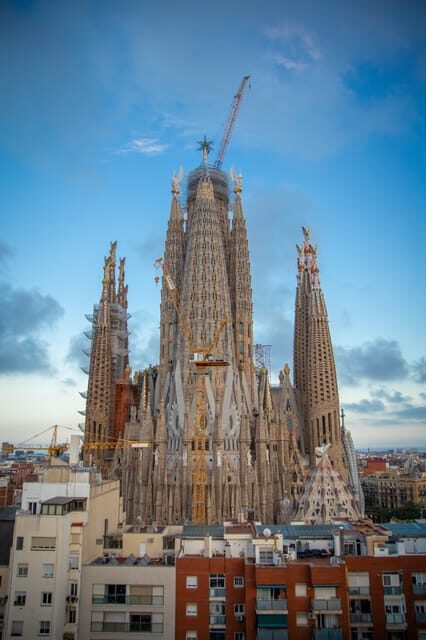 Barcelona: Best of Sagrada Familia Private Tour - A Close Look at the Experience