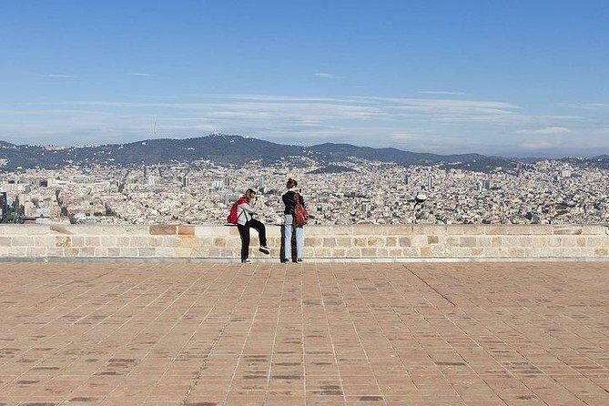 Barcelona Best Views: Old Town and Montjuic Castle Private Tour - FAQ