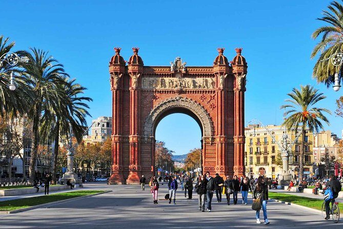 Barcelona Bike Highlights & Sagrada Familia Small Group Tour - FAQ