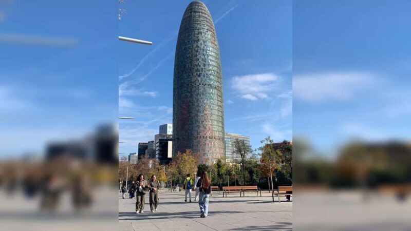 Barcelona Bike Tour: Iconic Sights & Hidden Spots - Who Is This Tour Best For?