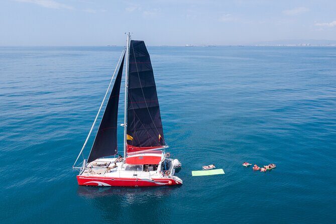 Barcelona Catamaran Cruise with Tapa & Drink Included - FAQs