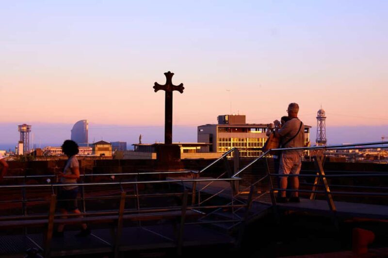 Barcelona Cathedral Early Access Tour with Breakfast - The Itinerary in Detail