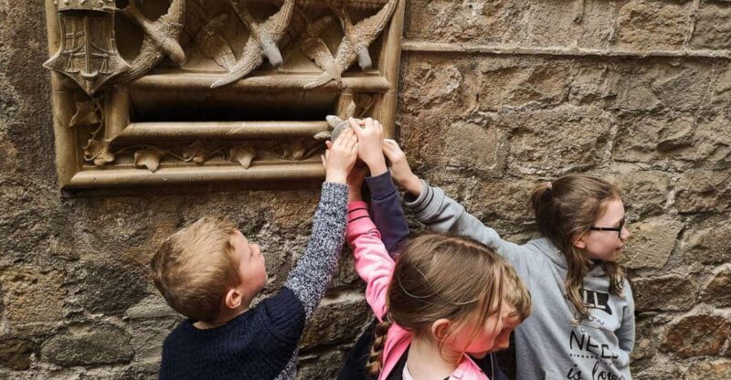 Barcelona: Churros, Hot Chocolate, and Games Family Tour - Authentic Experiences from the Reviewers