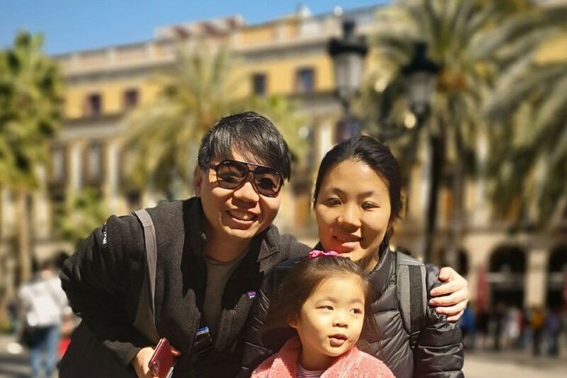 Barcelona: Churros, Hot Chocolate, and Games Family Tour - The Sum Up