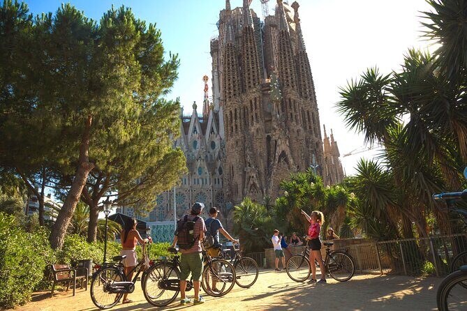 Barcelona City Highlights Bike Tour - Who Is This Tour Best For?