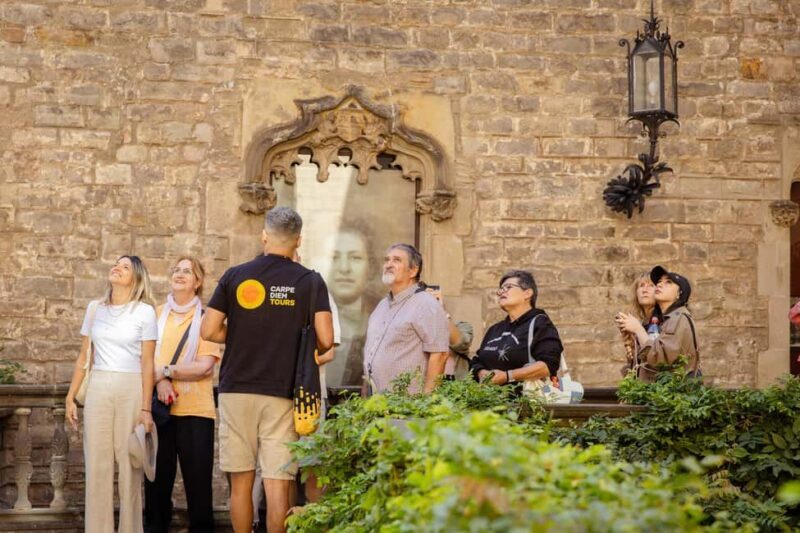 Barcelona: City Walking Tour with a Local Guide - Key Points