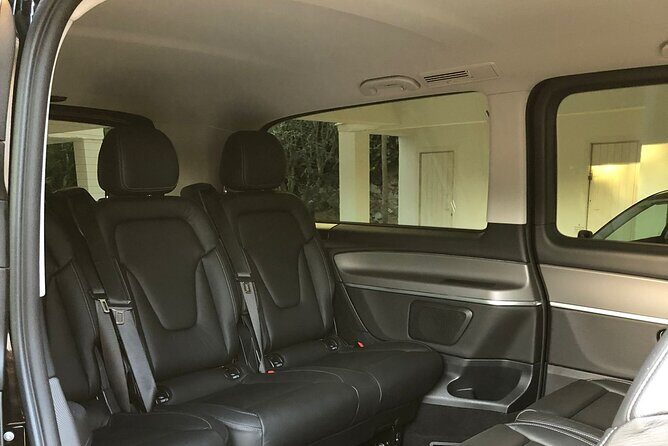 Barcelona Cruise port to barcelona city or airport - Who Is This Service Best For?