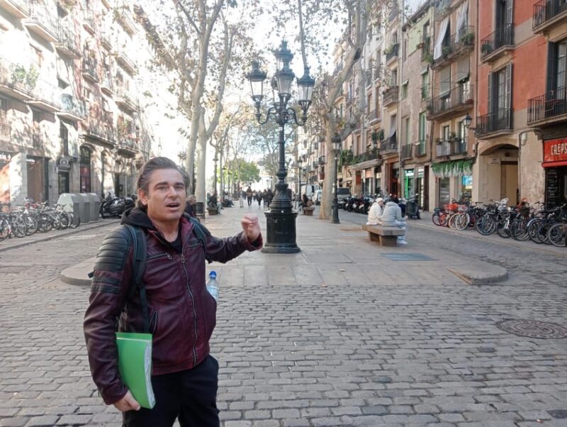 Barcelona: Dark, Strange & Curious Stories. - What Makes This Tour Special?