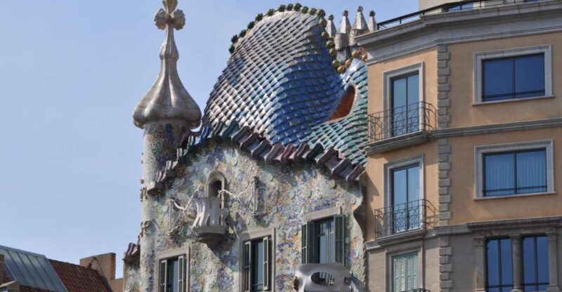 Barcelona: Discover Gaudi Architectural Guided Tour - An In-Depth Look at the Tour Itinerary