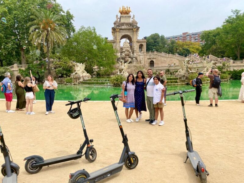Barcelona: E-Scooter Gaudí & the Sea Tour - A Practical Look at the E-Scooter Gaudí & the Sea Tour