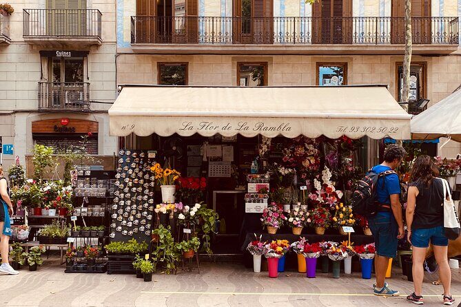 Barcelona Evening Tour, Flamenco Show & Tapas - In-Depth Look at the Highlights