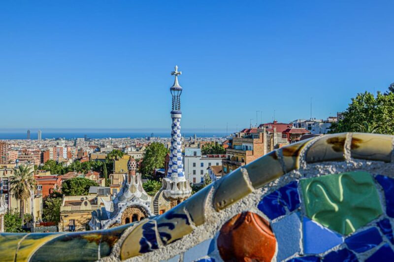Barcelona: Exclusive Park Güell Private Guided Tour - Whats Included and Whats Not