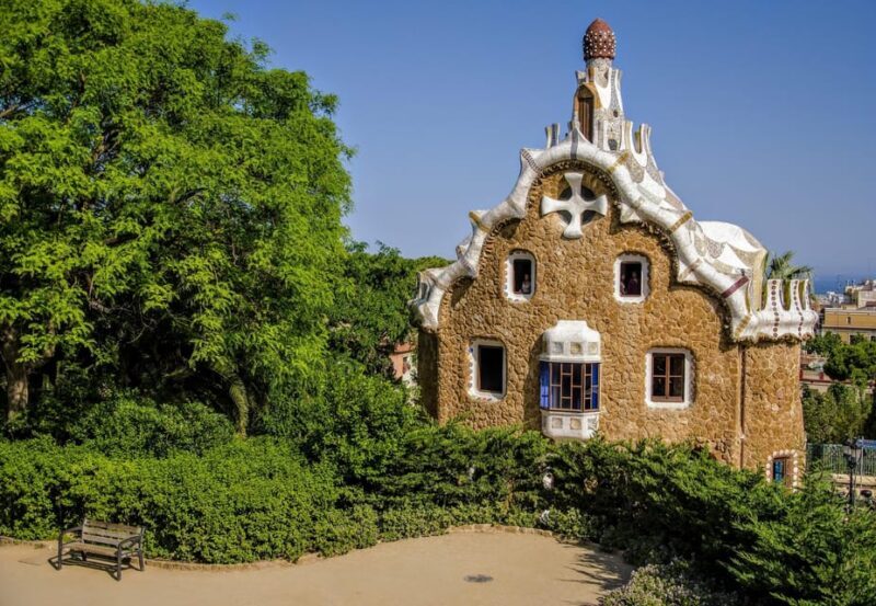 Barcelona: Exclusive Park Güell Private Guided Tour - Authentic Feedback From Travelers