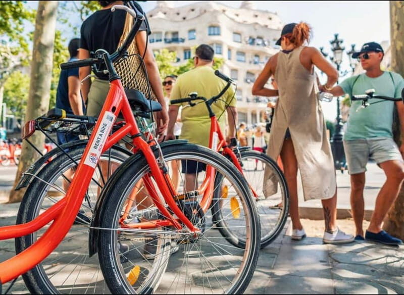 Barcelona: Full-Day Bike/E-Bike Rental with Helmet and Lock - Why Choose This Bike/E-Bike Rental in Barcelona?