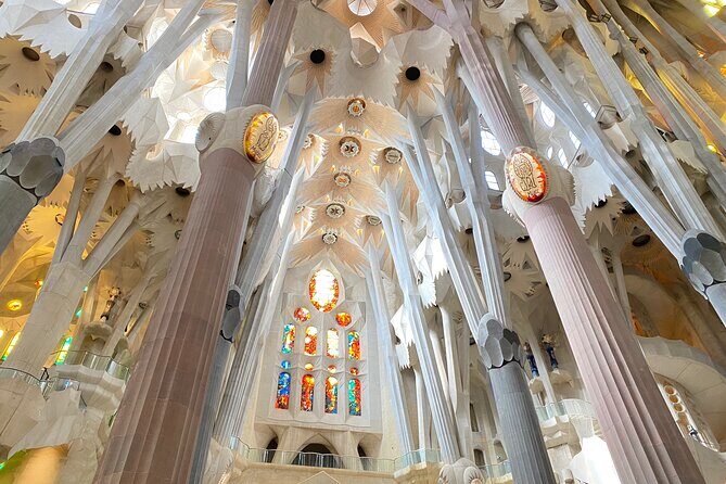 Barcelona Full Day: Sagrada Familia and the 3 Gaudí Houses - Passeig de Gràcia: Barcelona’s Eccentric Showcase