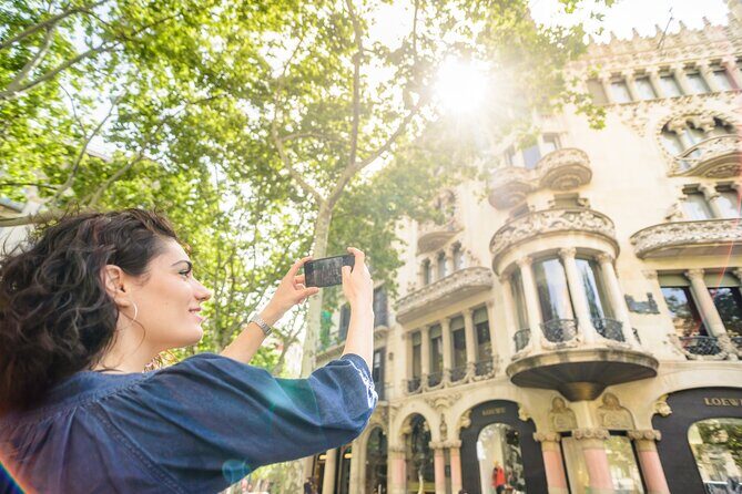 Barcelona Gaudi and Sagrada Familia Tour - Authentic Insights from Reviewers