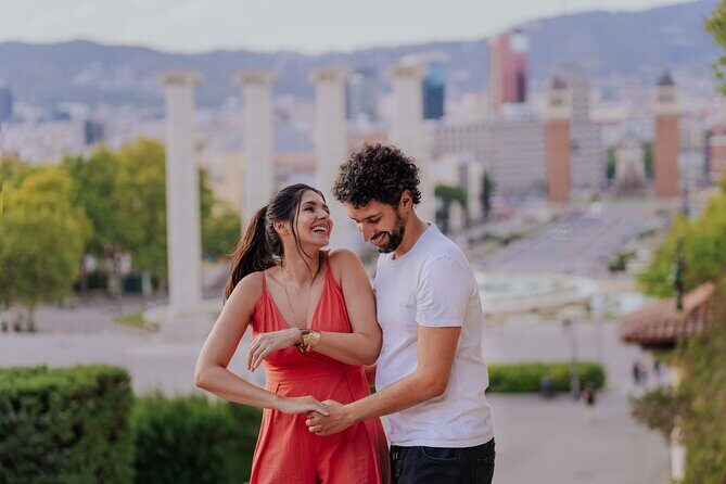 Barcelona: Glamour Wow Dress Photoshoot in Spectacular locations - Key Points  