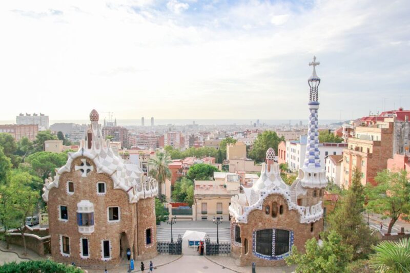 Barcelona: Go City Explorer Pass - Choose 2 to 4 Attractions - Key Points
