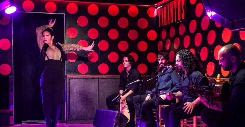 Barcelona: Gothic Quarter and Flamenco Show (Small Group) - Exploring Barcelona’s Gothic Quarter and Flamenco Show (Small Group) – An Authentic Evening Experience