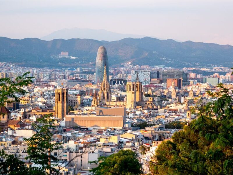 Barcelona: Gothic Quarter & La Sagrada Familia Private Tour - Final thoughts