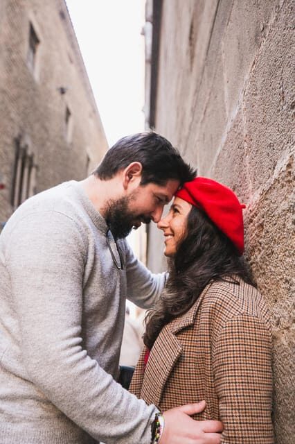 Barcelona: Gothic Quarter Private Photoshoot Experience - An In-Depth Look at the Experience