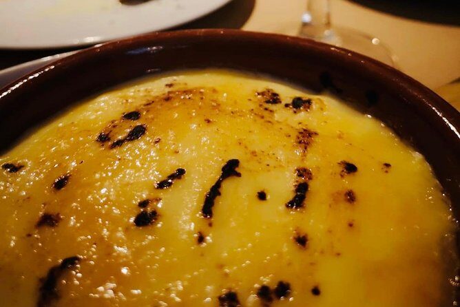 Barcelona Gothic Quarter VIP Tapas & Wine Tour - FAQs