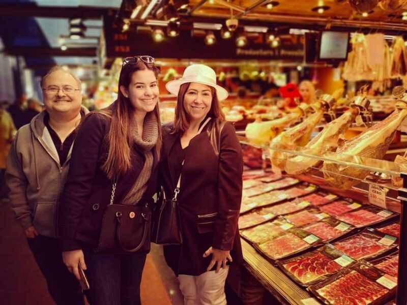 Barcelona: Highlights & Gems Private Tour with Tapa & Drink - The Detailed Breakdown: What to Expect from the Tour