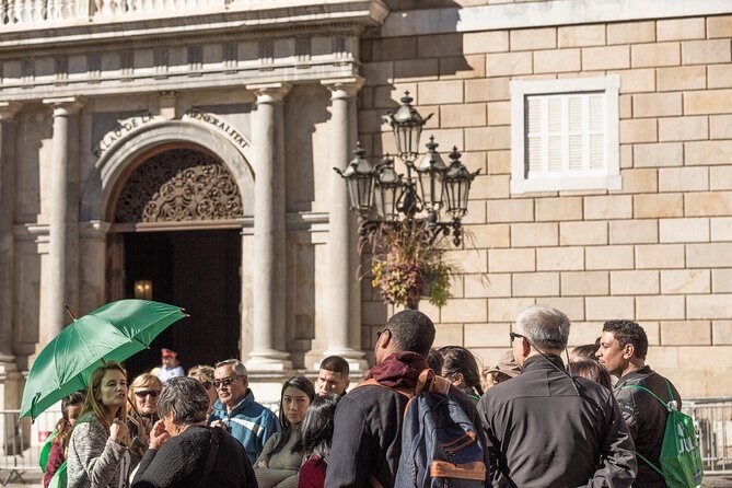 Barcelona Highlights Guided Tour with Monjuic Cable Car - FAQ