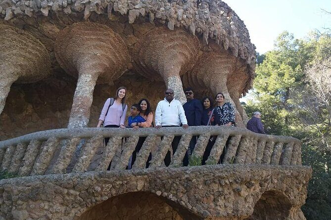 Barcelona Highlights Private Guided Tour - Transport and Comfort