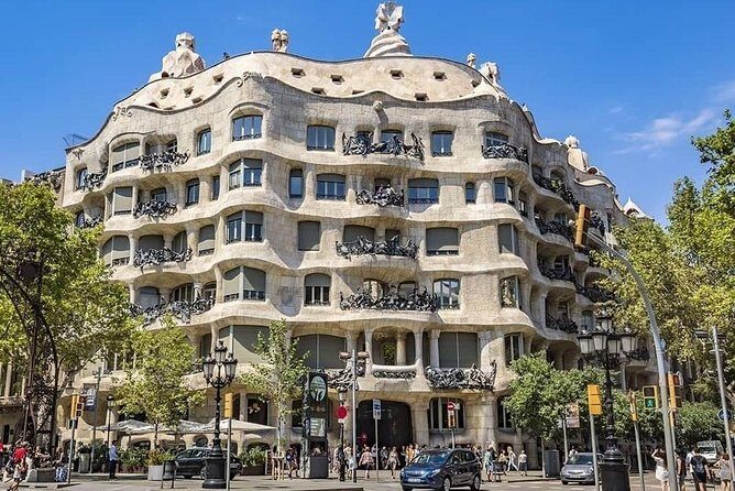 Barcelona Highlights Private Guided Tour - Value for Money