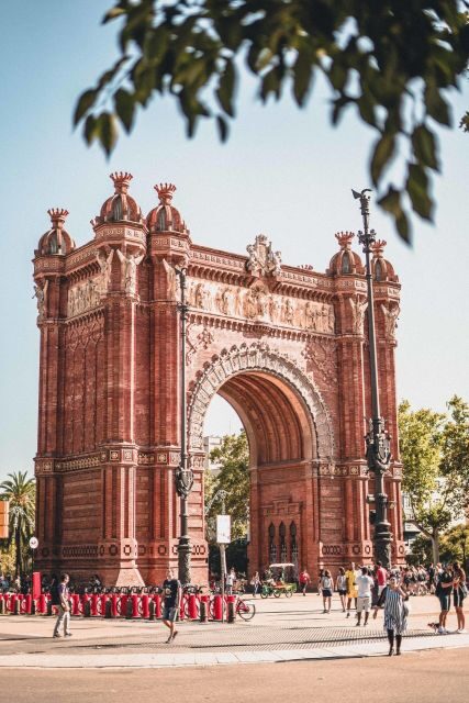 Barcelona Historic Guided Tour - Authenticity and Highlights from Past Travelers