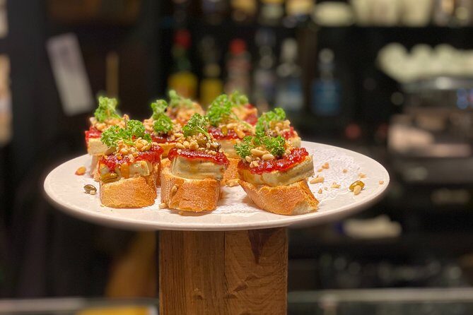 Barcelona Historic Walking Tour and Food Experience - Why This Tour Works Well for Certain Travelers