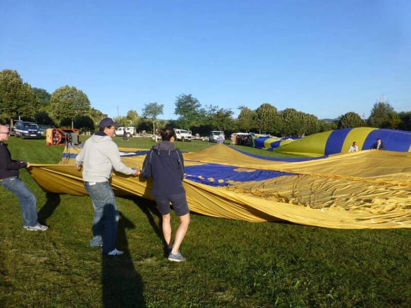 Barcelona: Hot Air Balloon Ride with Optional Transportation - Key Points