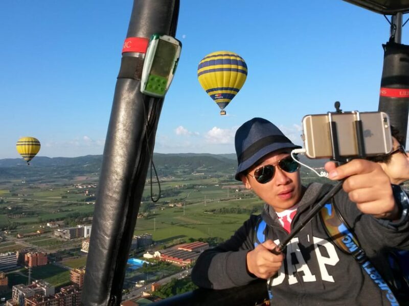 Barcelona: Hot Air Balloon Ride with Optional Transportation - The Sum Up