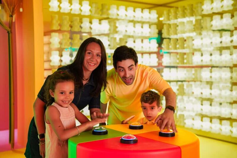 Barcelona: House of Candy Ticket Entrance - The Themed Rooms and Experiences