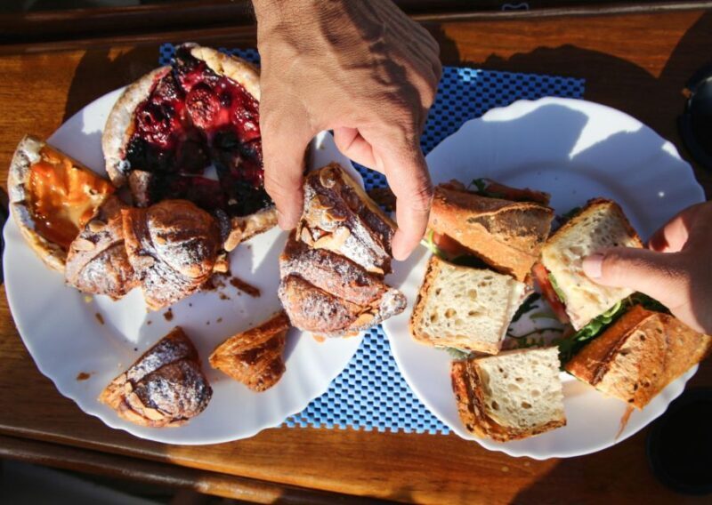 Barcelona: Light Brunch Sailing Experience with Drinks - An In-Depth Look at the Sailing Experience in Barcelona