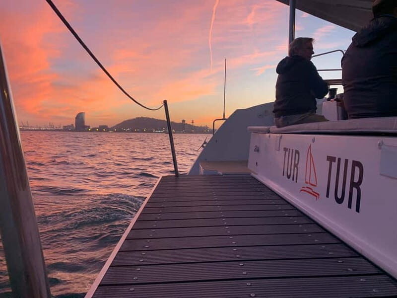 Barcelona: Luxury Catamaran Sunset Cruise - Setting Sail from Port Olimpic