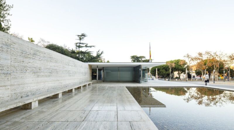 Barcelona: Mies van der Rohe Pavilion Ticket and Audio Guide - Why This Tour Is Worth Considering