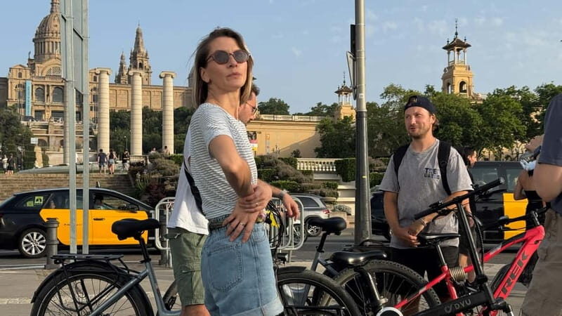 Barcelona: Montjuïc e-bike Adventure with Views and Castle - Key Points