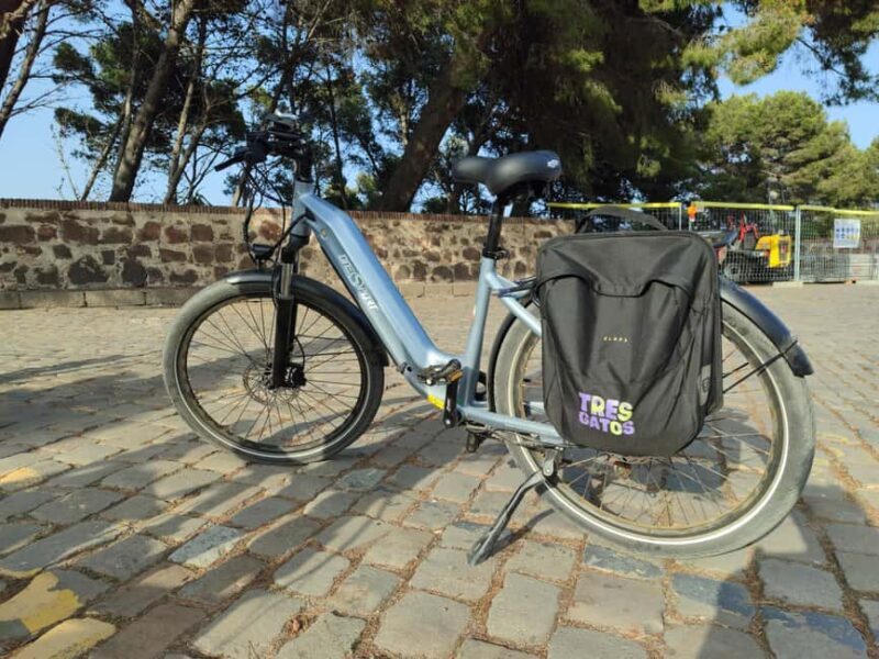 Barcelona: Montjuïc e-bike Adventure with Views and Castle - A Deep Dive into the Montjuïc E-bike Tour