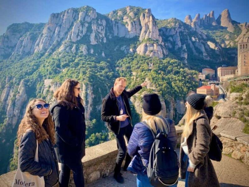 Barcelona: Montserrat Tour, Transfers & Basilica Entry - Key Points