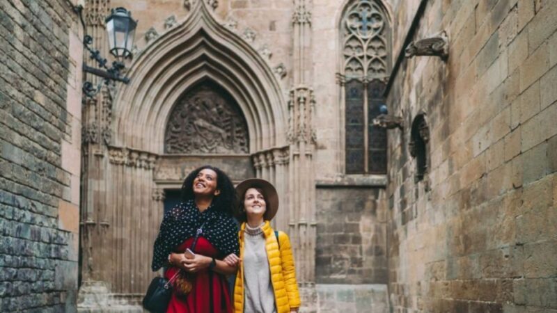Barcelona Old Town Private Walking Tour with Local Historian - Why Choose This Tour?